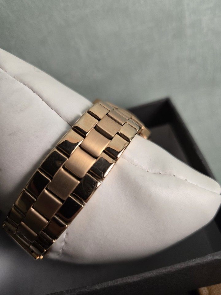 Tommy Hilfiger Women Watch Round Dial 36mm Gold Tone Stainless Steel ...