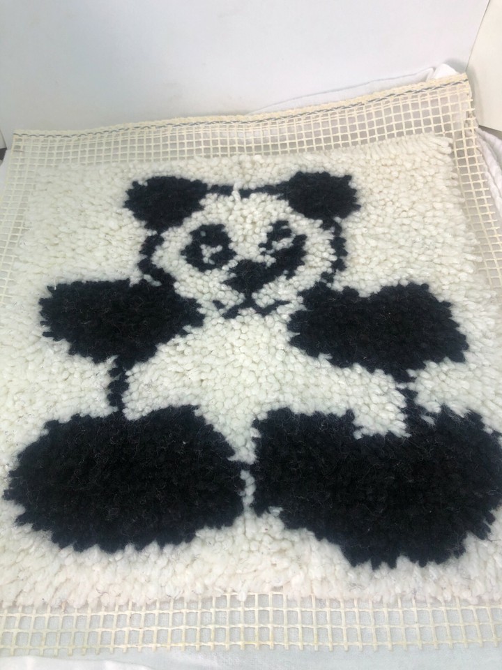 Vintage Panda Bear Latch Hook Rug Wall Hanging Carpet Shag Complete MCM ...