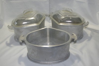 VINTAGE GUARDIAN SERVICE WARE ALUMINUM TRIO TRIANGULAR POTS WITH 2 ...