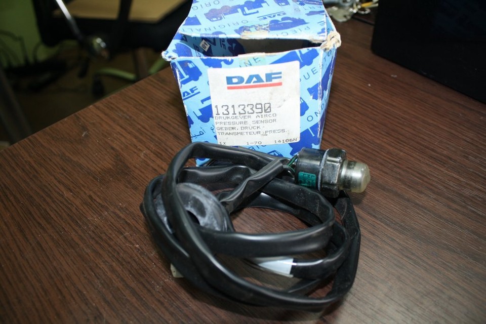 PRESSURE SENSOR DAF 1313390 / # 8 M6L 4639 | eBay