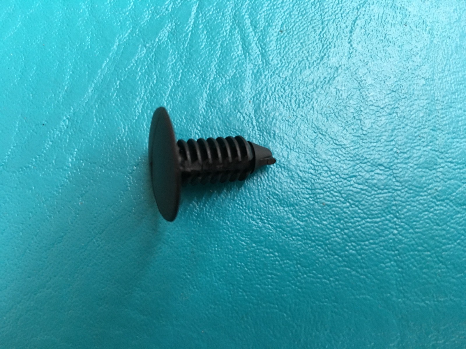 50 Multi Gauge Barbed Strapping Rivets Patio Furniture Webbing Lawn ...