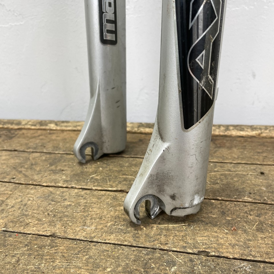 Manitou Axel Fork Elite Disc 80 100 1 1/8 Threadless 7.75 Steerer 26 ...