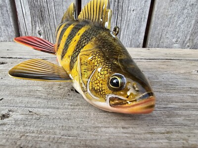 Vintage - Fish Decoy