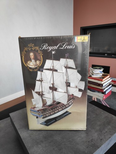 1/200 HELLER 892 ROYAL LOUIS KIT MAQUETTE MODELISME BATEAU MIB | eBay