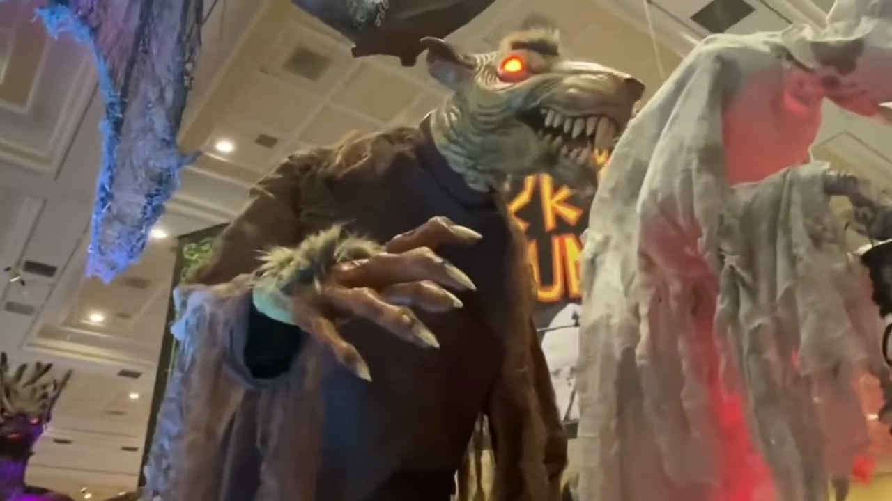 5ft Mangey Rat Animated Prop Halloween Creature Sewer Animatronic ...