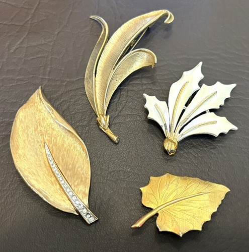 Lot Of 4 Vintage Leaf Rhinestone Brooch Pins Gold Tone One Signed | eBay
