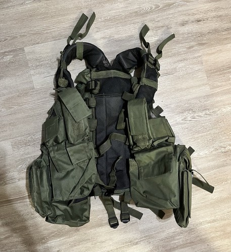 Military Tactical Combat Vest – MOLLE Compatible, Adjustable, Multiple ...
