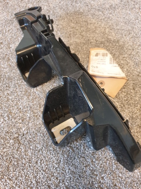 Mercedes-Benz C W205 Rear Right Bumper Bracket A2058850465 Genuine for ...