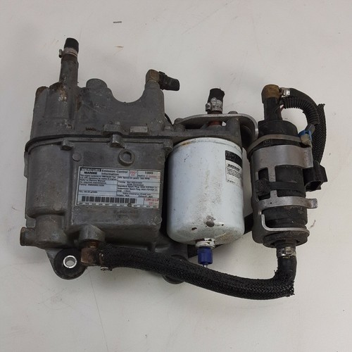 Mercury Optimax Outboard Motor 135 150HP VAPOR SEPARATOR TANK ASSEMBLY ...
