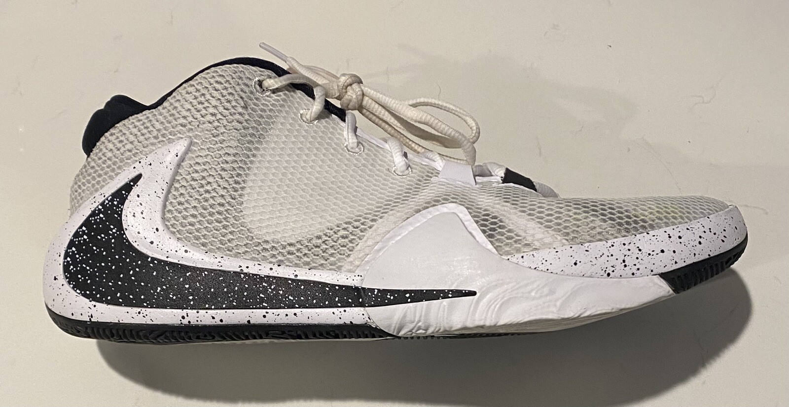 Men’s Nike Zoom Freak 1 Basketball Shoes Size 12 With… - Gem
