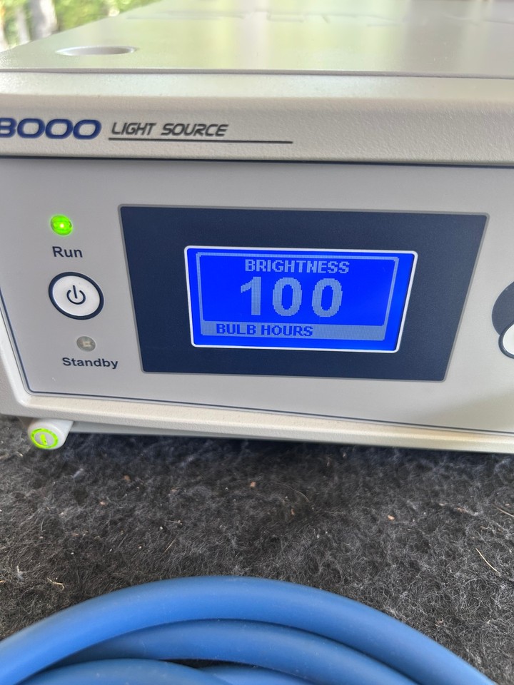 Stryker X8000 Light Source, Fiber optic cable, TESTED | eBay