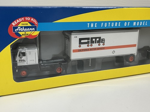 HO Athearn RTR California Motor Express Freightliner & Two 28’ Wedge ...