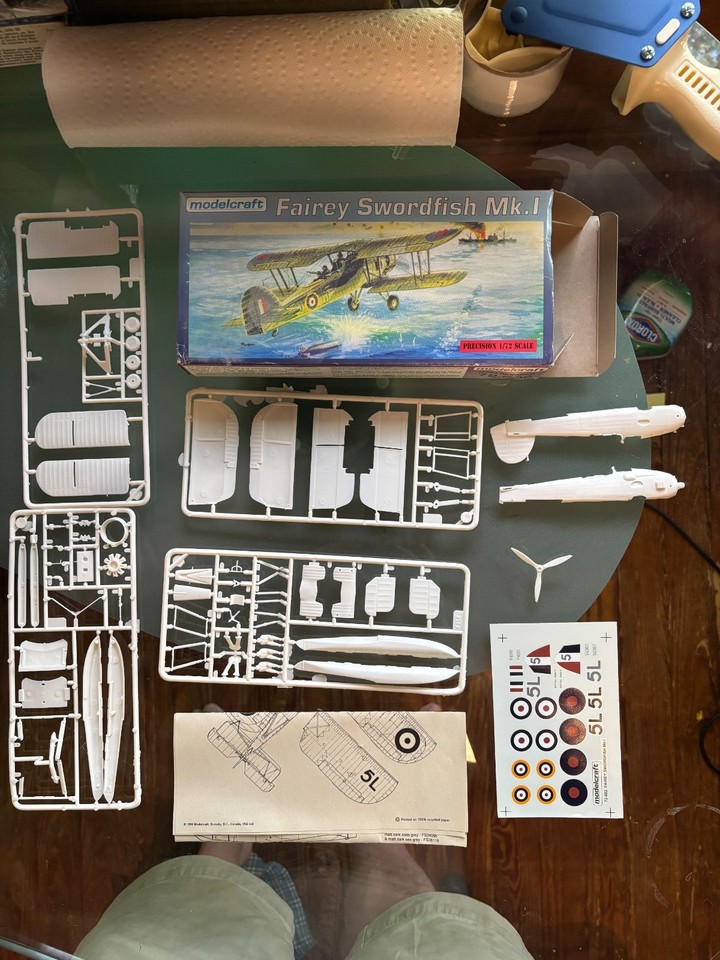 Lot of 4 vintage biplane kits 1:72 Airfix, Academy, MPC, Modelcraft ...
