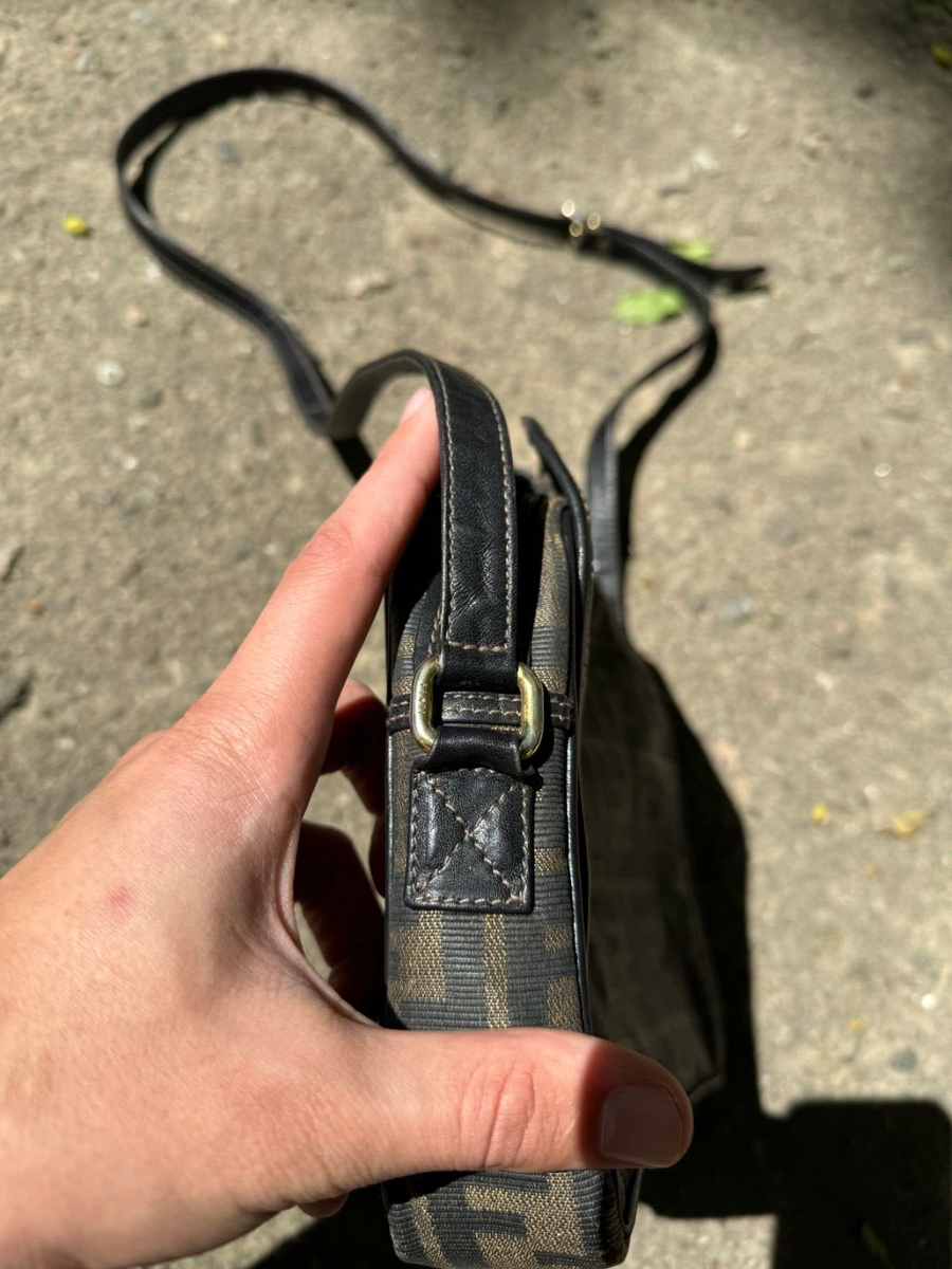 VERY RARE 80s FENDI ROMA ITALY 1925 CROSSBODY SHOULDER BAG VERY RARE 80s FENDI ROMA ITALY 1925 CROSSBODY SHOULDER BAG