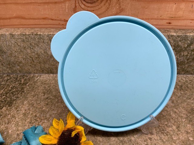 Tupperware Replacement Lid 7” Butterfly Tab Raspberry 2517 for sale ...