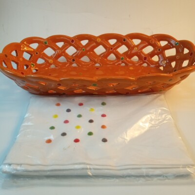 Temptations Old World Spice Polka Dot Bread/Fruit Basket w/Cloth Napkin ...