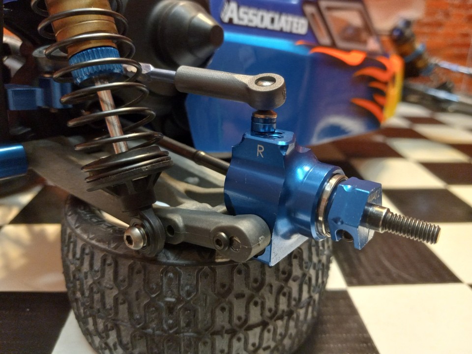 LQQK TEAM ASSOCIATED B5M ARTR W/CUSTOM PAINTED JCONCEPTS BODY | eBay