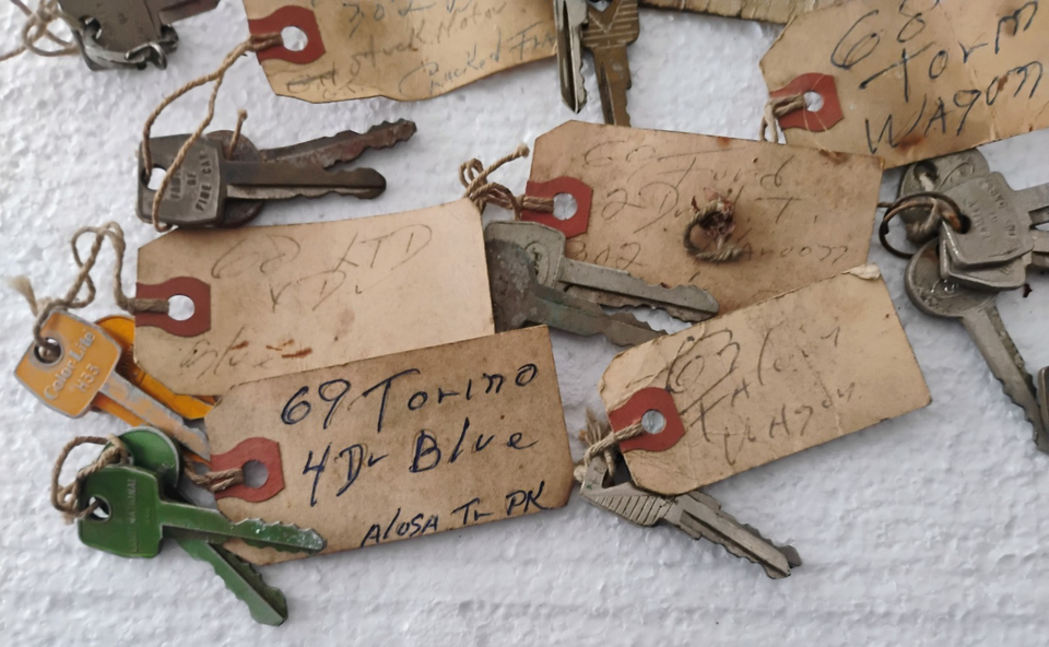 Vintage Lot of Original Ford Auto Keys w/ ID Tags | eBay