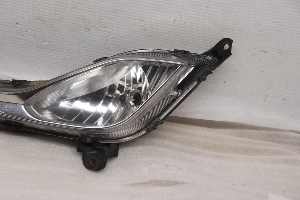 2013-2017 HYUNDAI ELANTRA LH Driver Fog Driving Light 92201 A5010 OEM ...