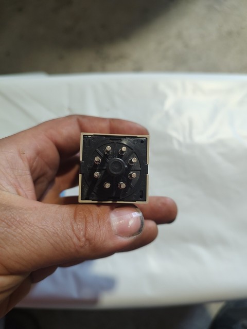 Omron H3g-8c 24 VDC 30 Sec. Timer H3G8C for sale online | eBay