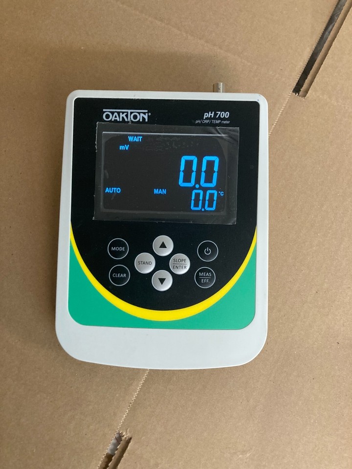 NEW OPEN BOX Oakton PH 700 Benchtop pH Meter -2 to 16 with Power Supply ...