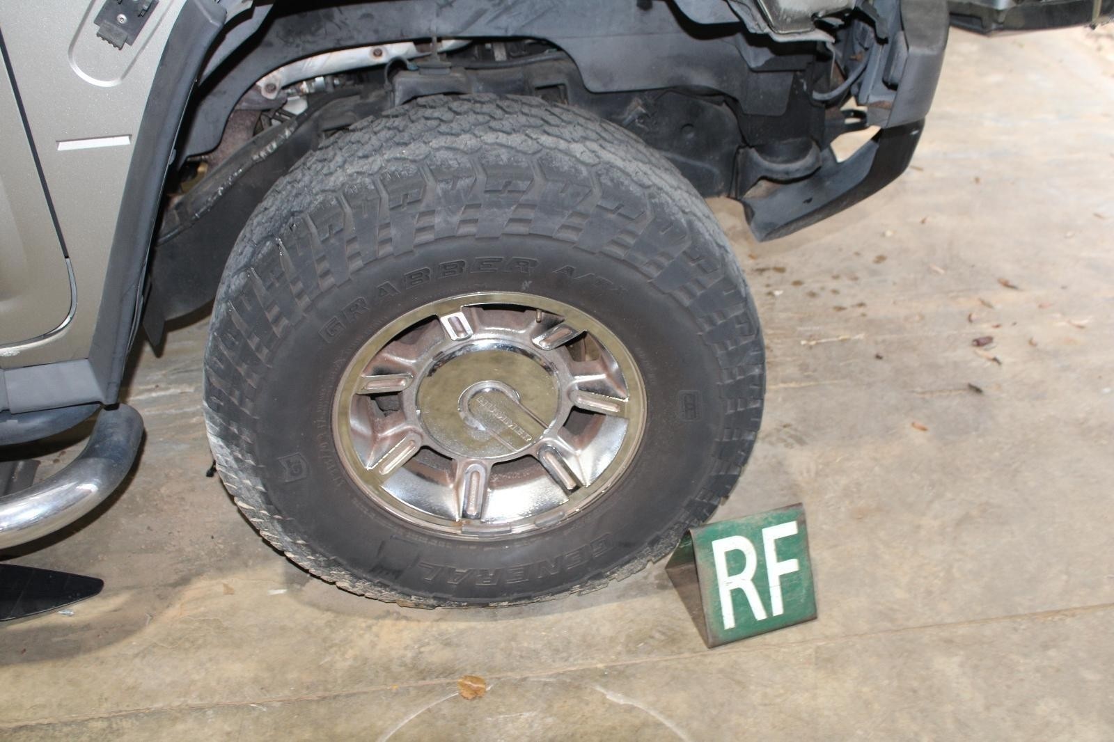 *-CAP* 04-07 HUMMER H2 OEM Rim Wheel 17x8.5 Chrome Factory Seven 7 ...