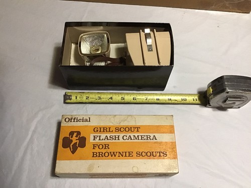 Official 1960’s Girl Scout Camera for Brownie Scouts w/Imperial Flash ...