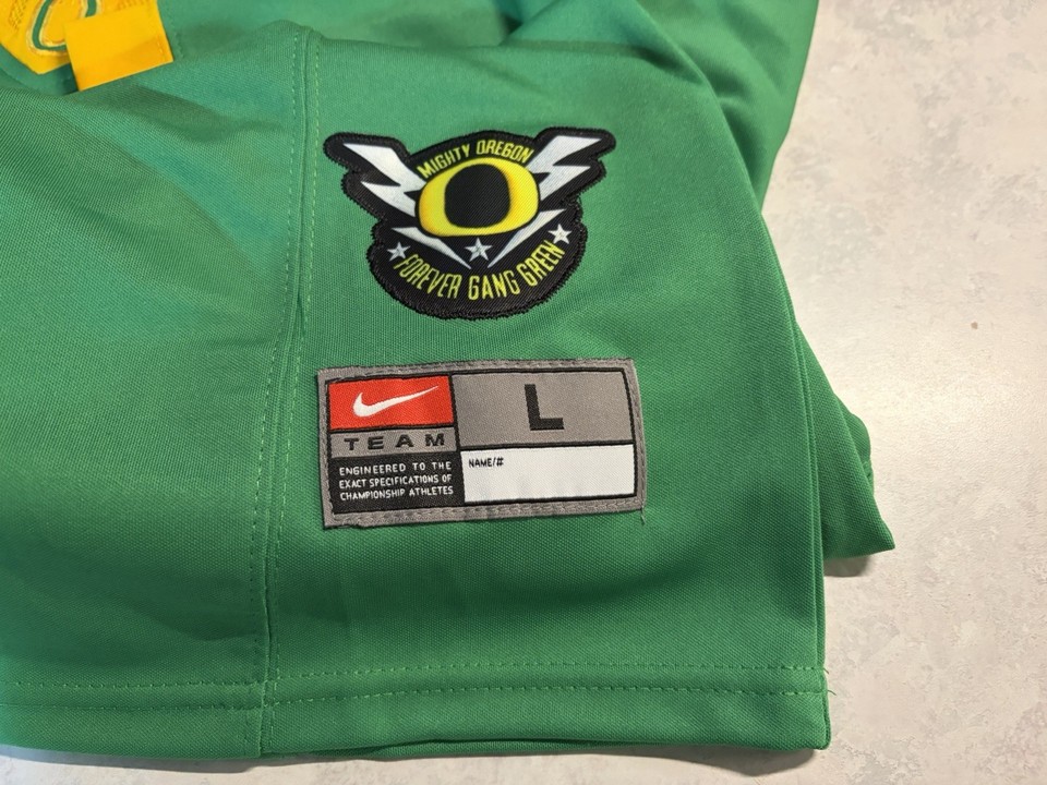 Dante Moore Oregon Ducks Number Five New Condition Never Worn Large ...