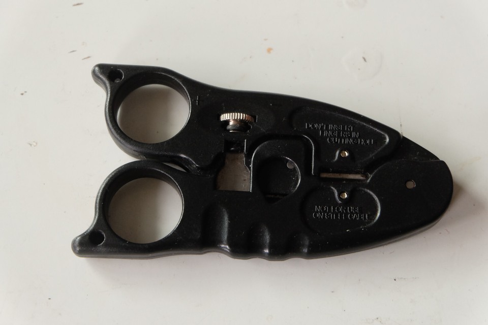 Tempo/Greenlee/Paladin Tools Data Surestrip data cable stripper 1116 | eBay