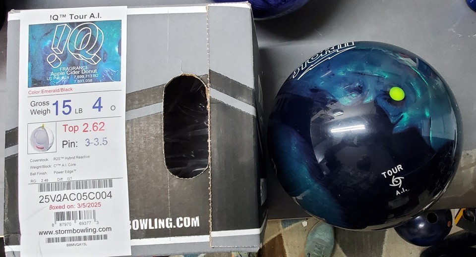 15lb NIB Storm iQ Tour Ai Bowling Ball | eBay