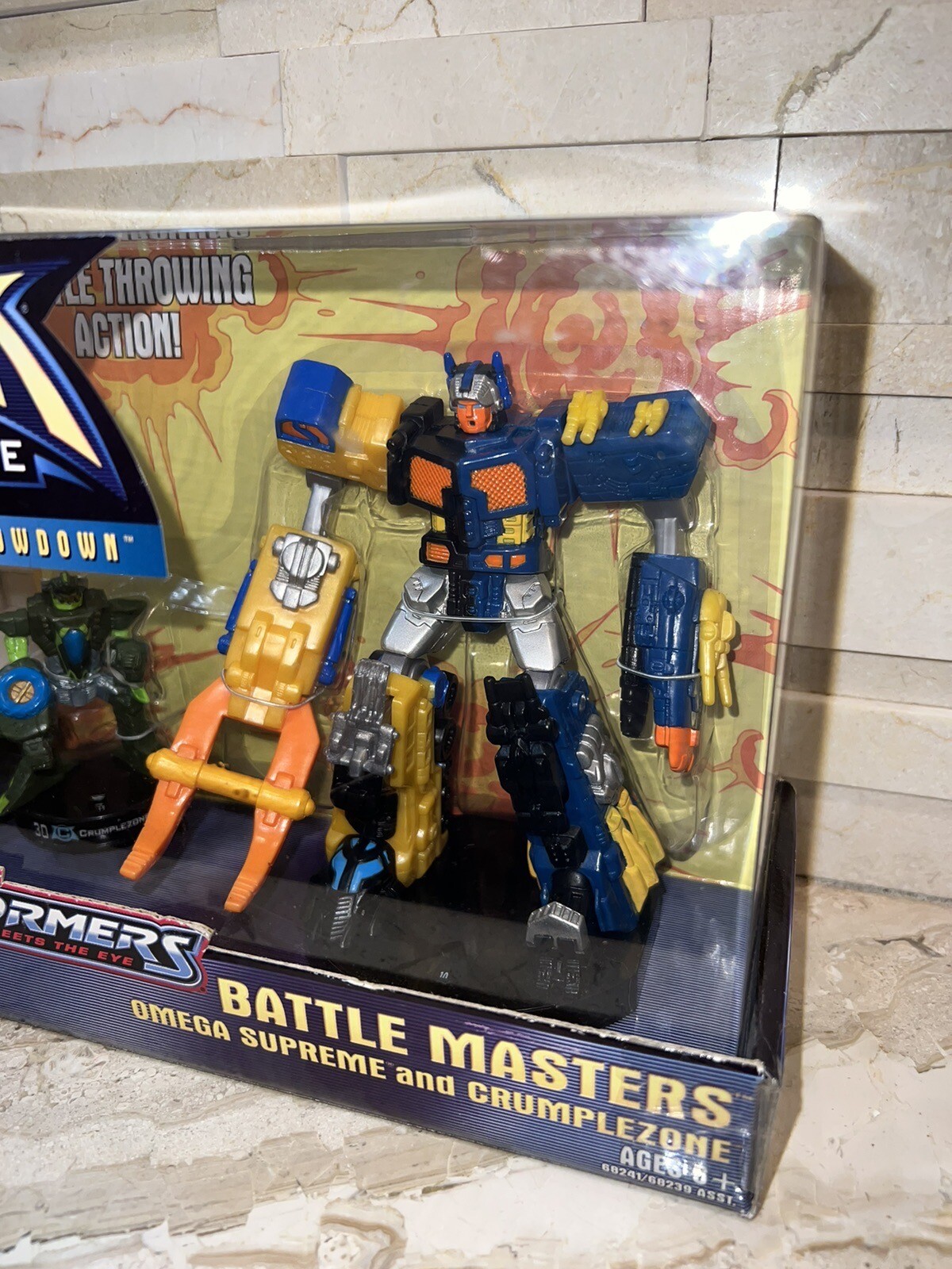 Transformers Attacktix Battle Masters Game Omega Supreme & Crumplezone ...