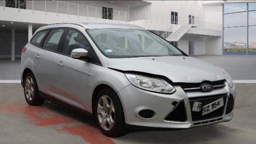 Ford Focus 1.6 tdci edge Estate 5 door 2014 | eBay UK