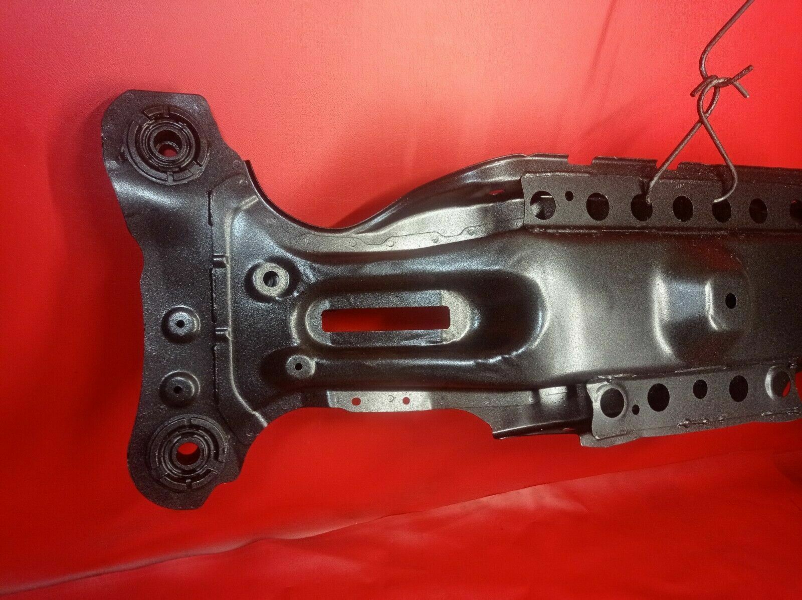 2002-2006 Camry Rear Crossmember Sub KFrame w Lateral Links + Bolts and ...