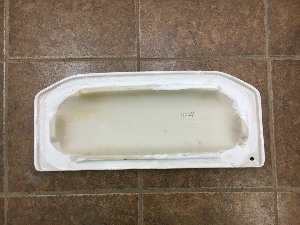 AMERICAN STANDARD 4028, 735023 WHITE TOILET TANK LID WITH SPOT | eBay