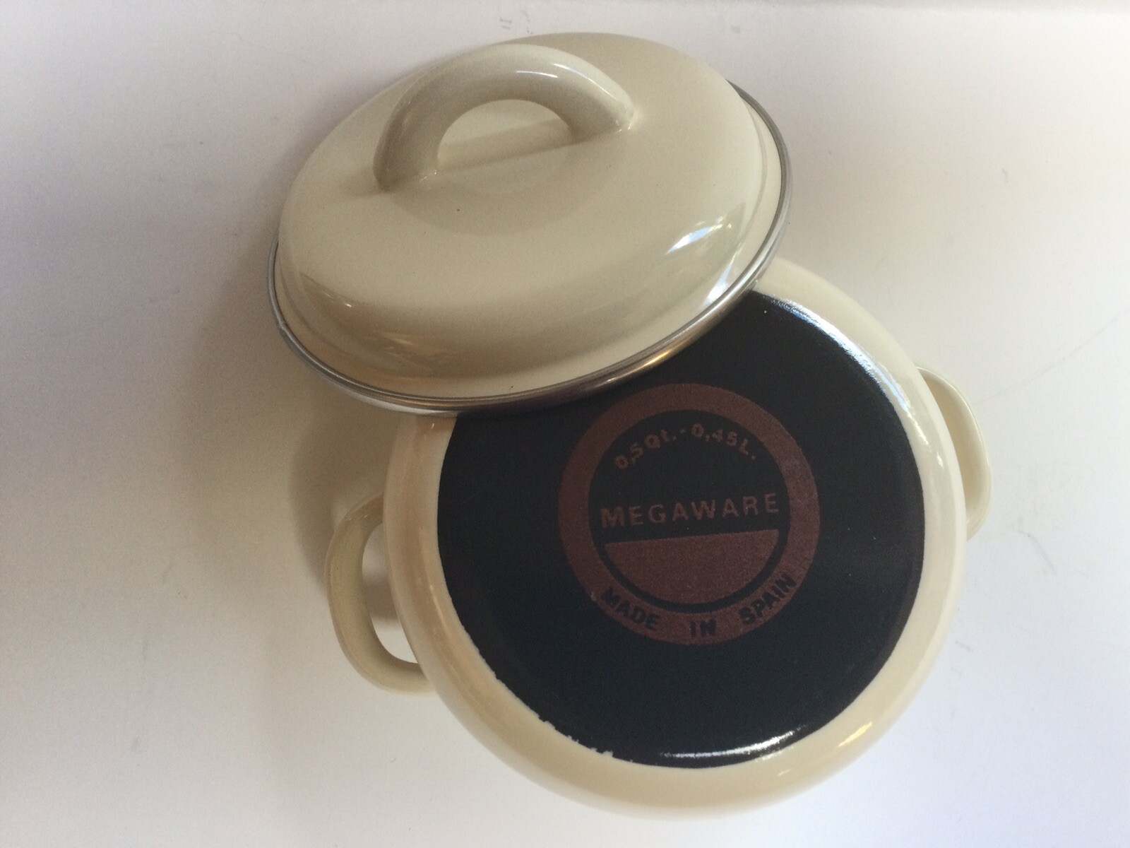 Megaware Cookware CREAM Enamel covered pan 1/2Qt Made in Spain! | eBay