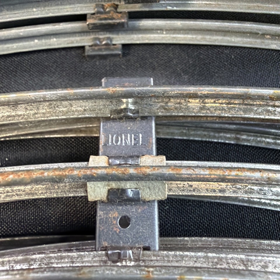15 Piece Lot Vintage Lionel Train Track Metal 3-Rail Tubular Curved USA ...
