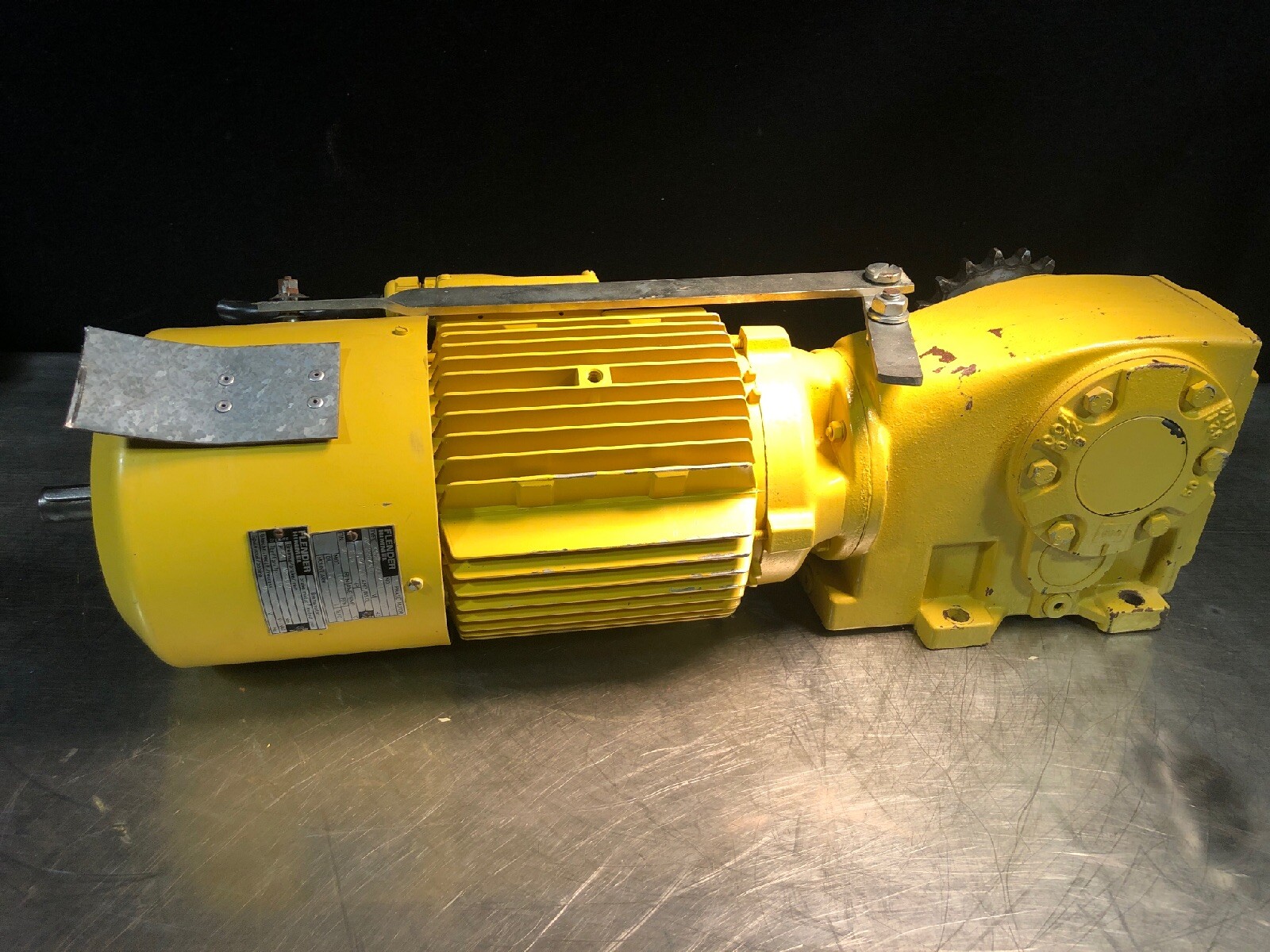 FLENDER Himmel Brake MOTOR AND GEAR REDUCER 3 Ph 220/380V 1640 RPM 2.5 ...