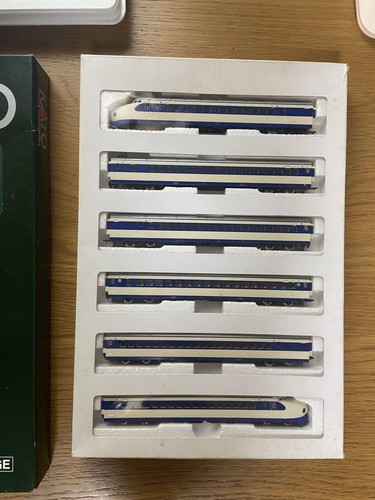 The First Generation Shinkansen 0 Series 285 Series 0 Model Sunrise ...