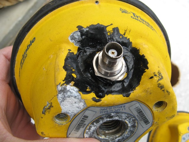 R183003 Trimble GA830 GNSS/MSK Antenna for sale online | eBay