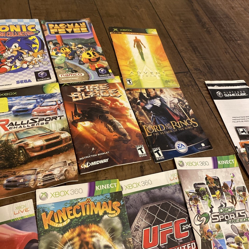 Video Game Manual Lot of 39 Manuals plus some Inserts Xbox, 360, PS3 ...