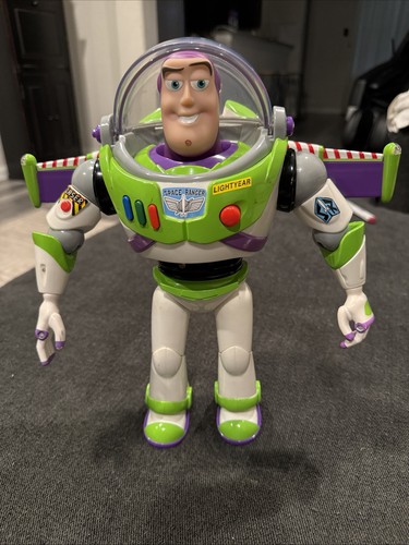 Buzz Lightyear 12" Bonnie The Disney Store, London 1995 NOT TALK | eBay