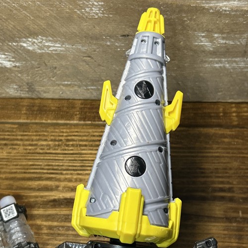 Kamen Rider Build DX Drill Crusher Sword Bandai + Full Bottle (US ...