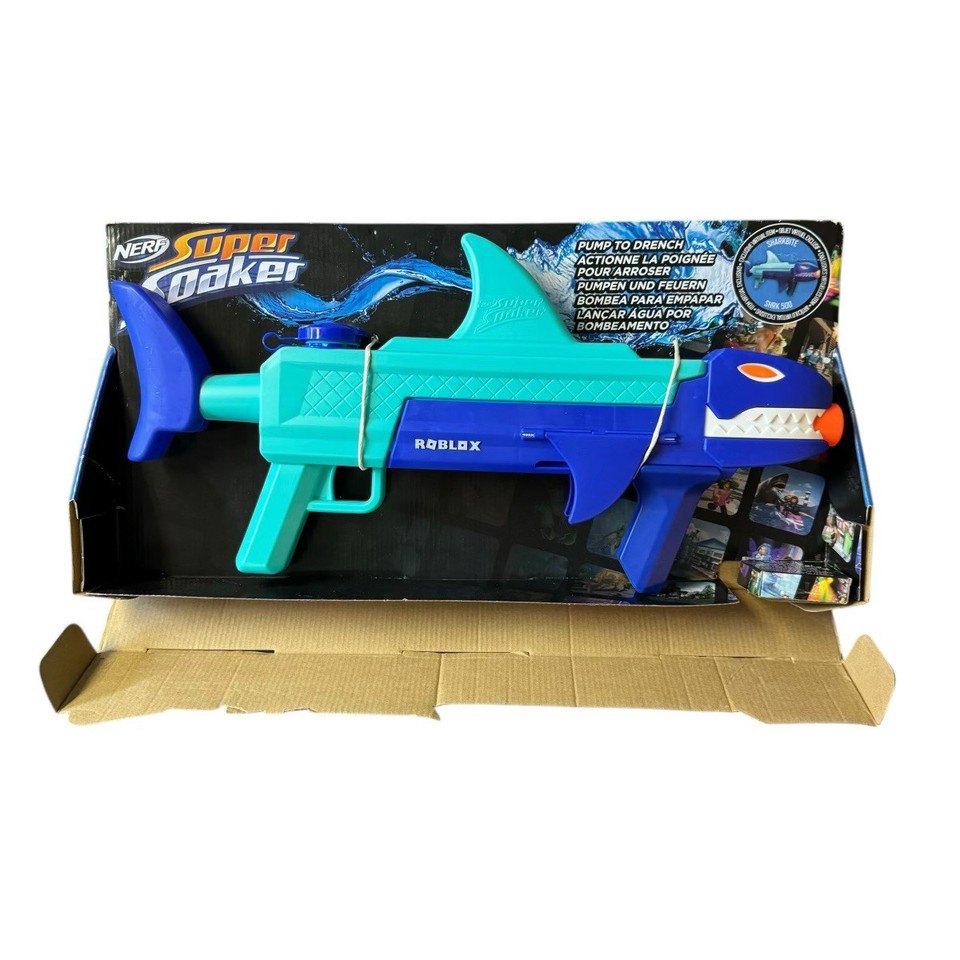 Roblox Nerf Super Soaker SharkBite SHRK 500 Gun Comes Without Code New ...