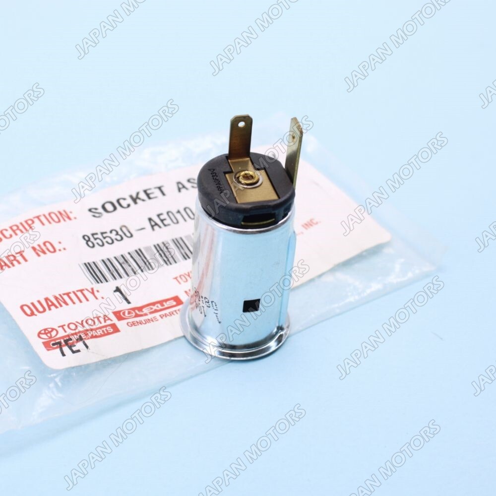 New Genuine OEM Toyota Solara Sienna Solara Power Outlet Socket Assy ...