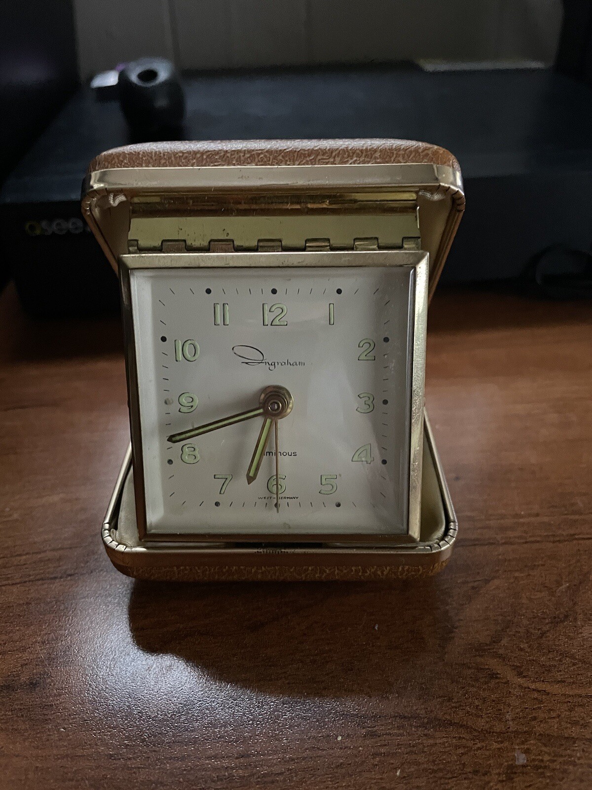 VINTAGE INGRAHAM MECHANICAL TRAVEL ALARM CLOCK GERMANY FOLDING~WORKS~L ...