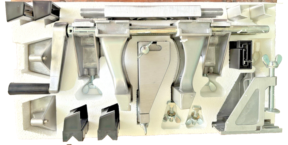 New Open Box GripMaster The Portable All-Purpose Clamping System w ...