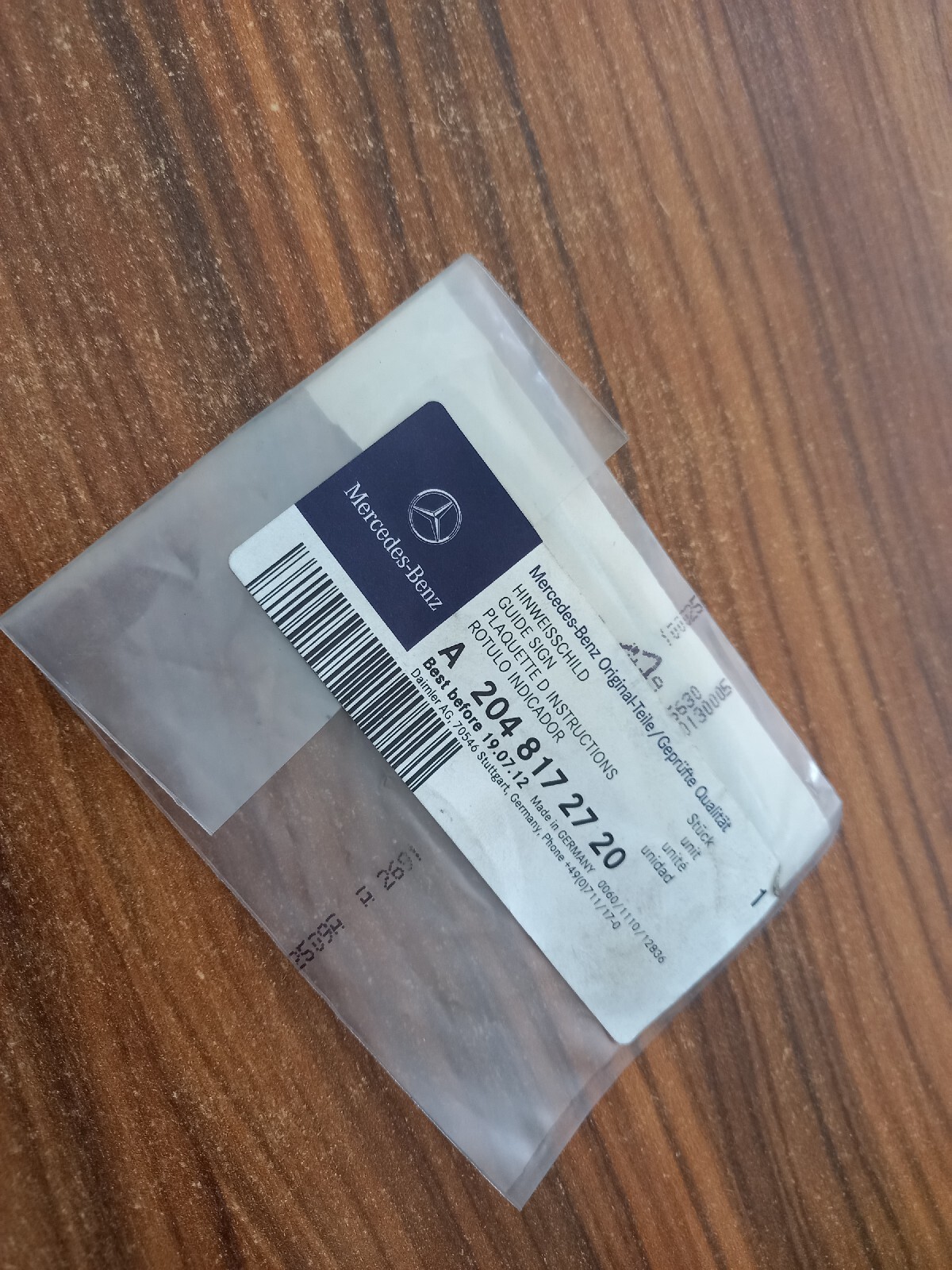 MERCEDES W204 FENDER EMBLEM GENUINE NEW | eBay