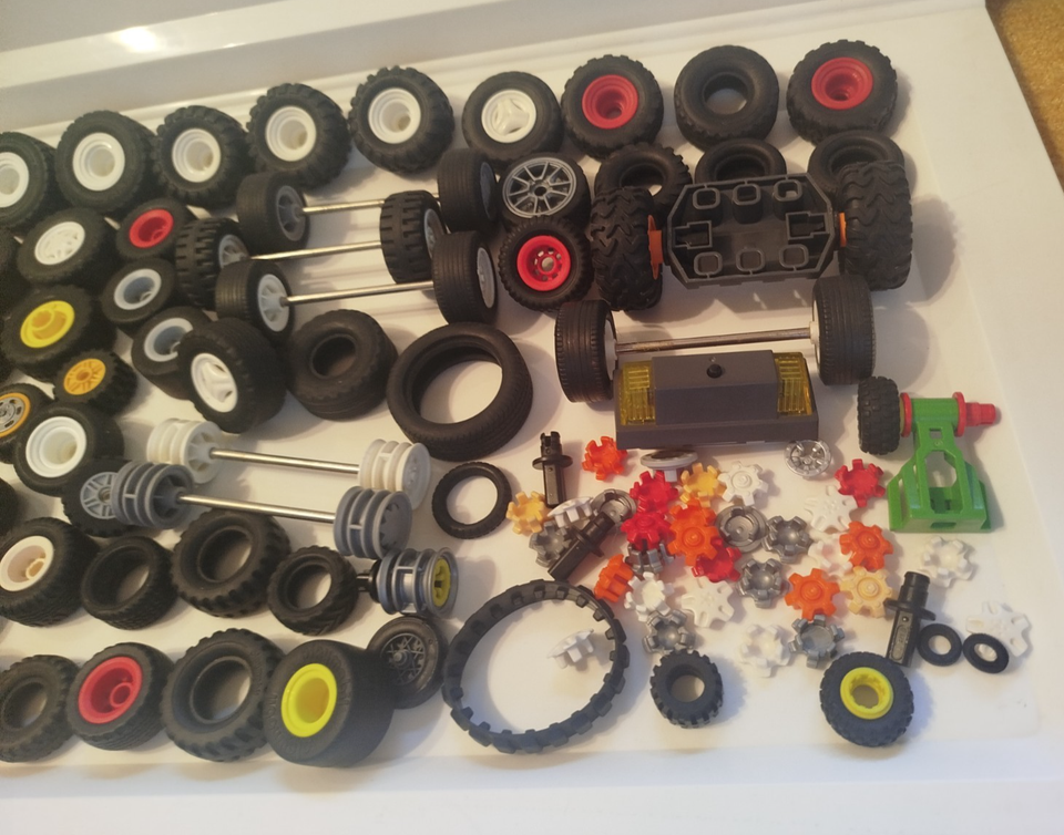 Playmobil Ersatzteile Konvolut Reifen Achsen Felgen Card Auto Rennen ...