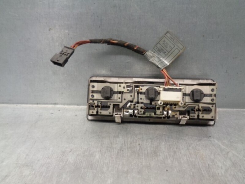 63316962056 lumière habitacle pour BMW X5 (E53) 3.0 TURBODIESEL CAT ...