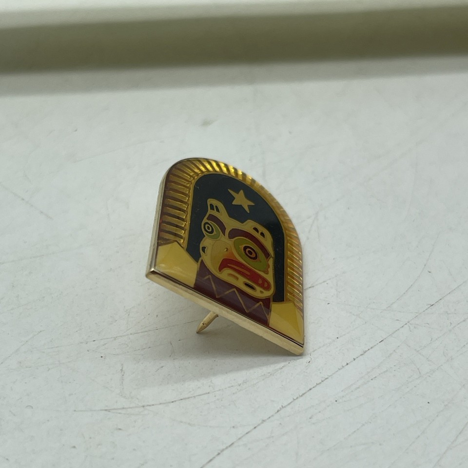 U.S. Military Army Alaska Station Unit Crest DI DUI Pin Clutch Insignia ...